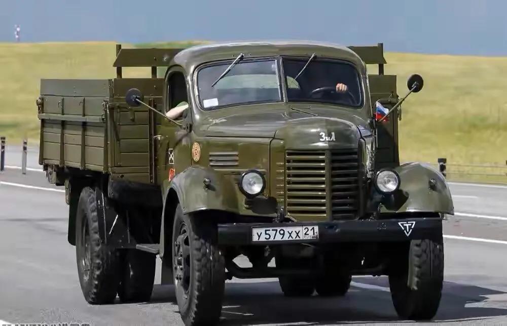 Soviet GIS-5 car - iNEWS