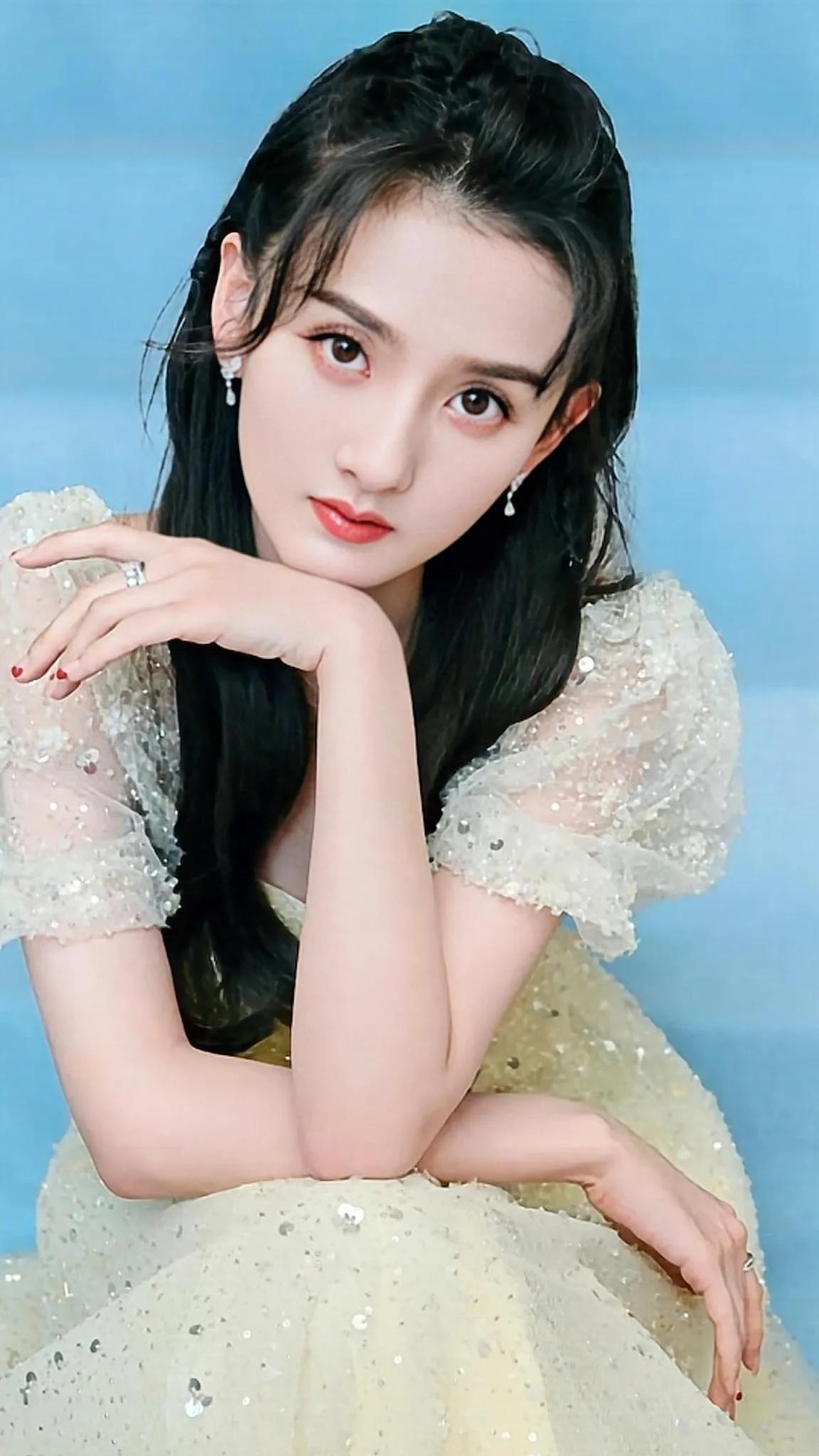 Share beautiful pictures, Song Zuer - iMedia