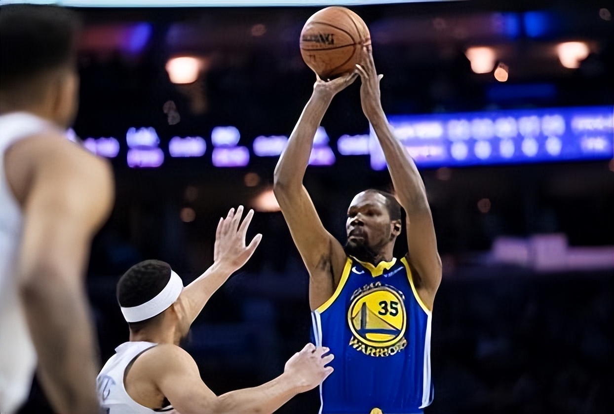 The five stars Popovich is most afraid of: James Curry is listed, and ...