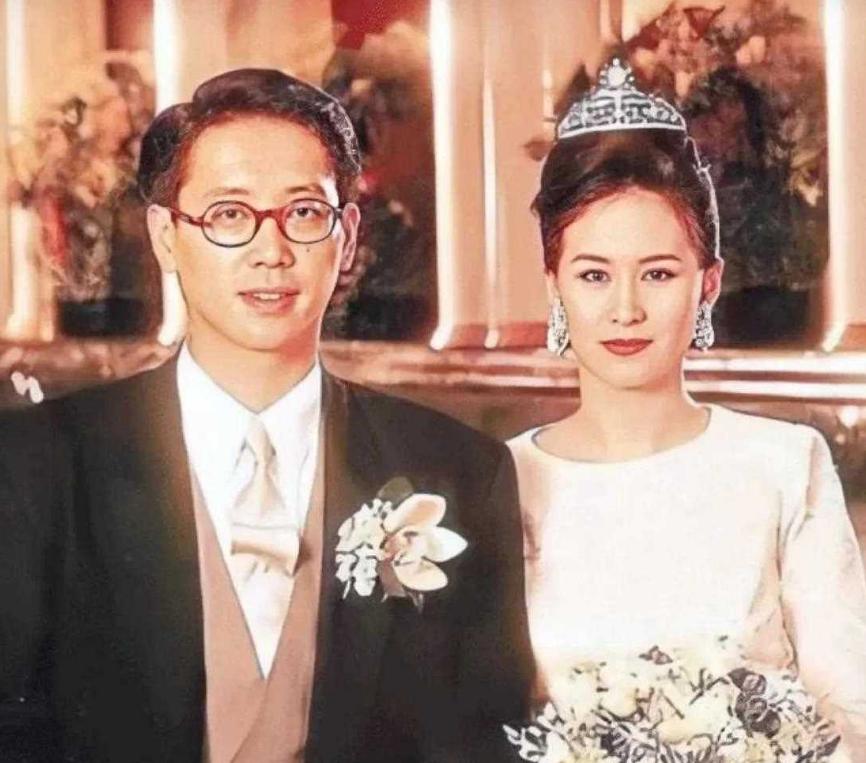 Giving up He Chaoqiong, the richest woman in Hong Kong, and marrying ...