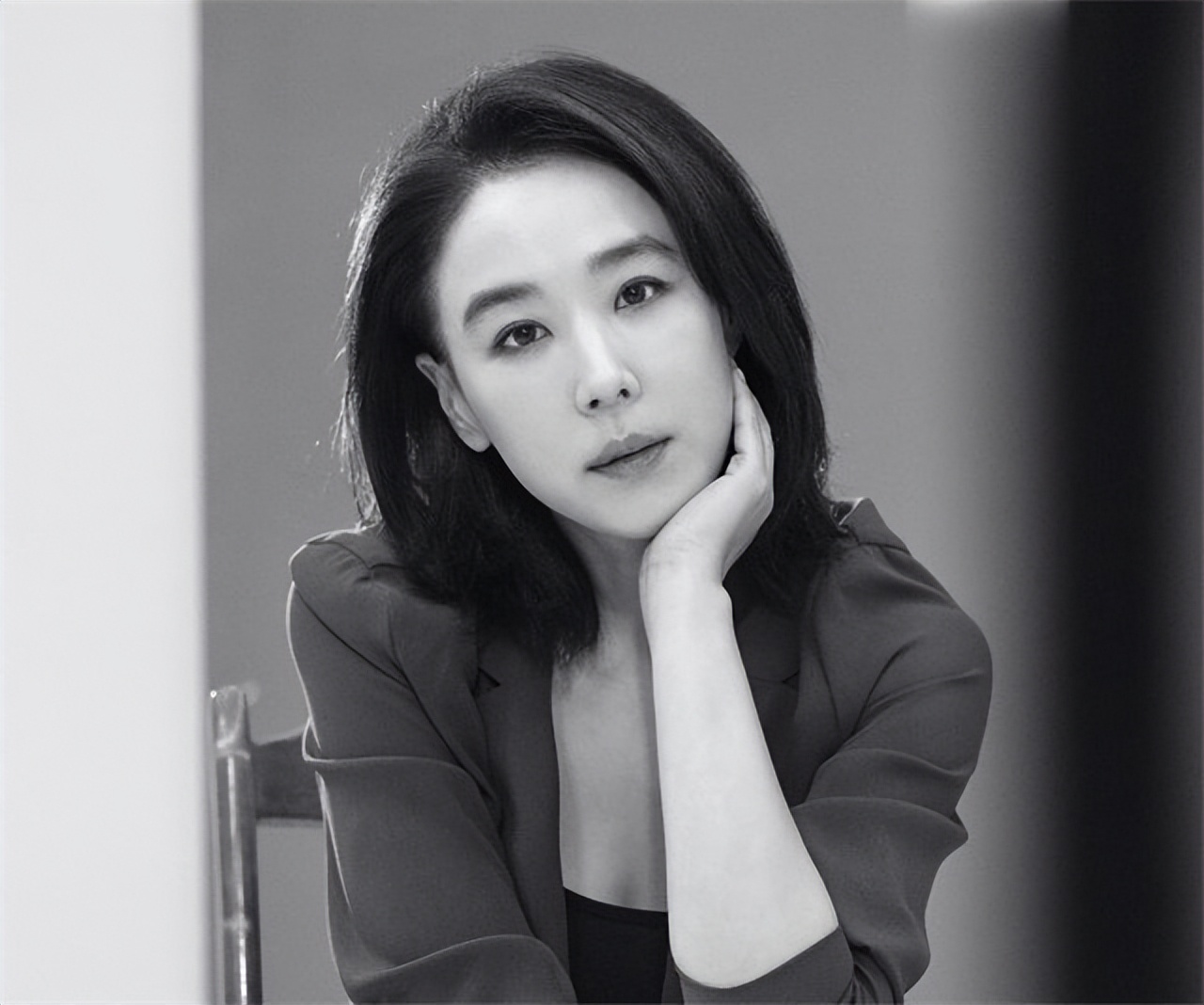 Actress Jiang Shouyan's mourning hall opened, Feng Junhao and Wen ...