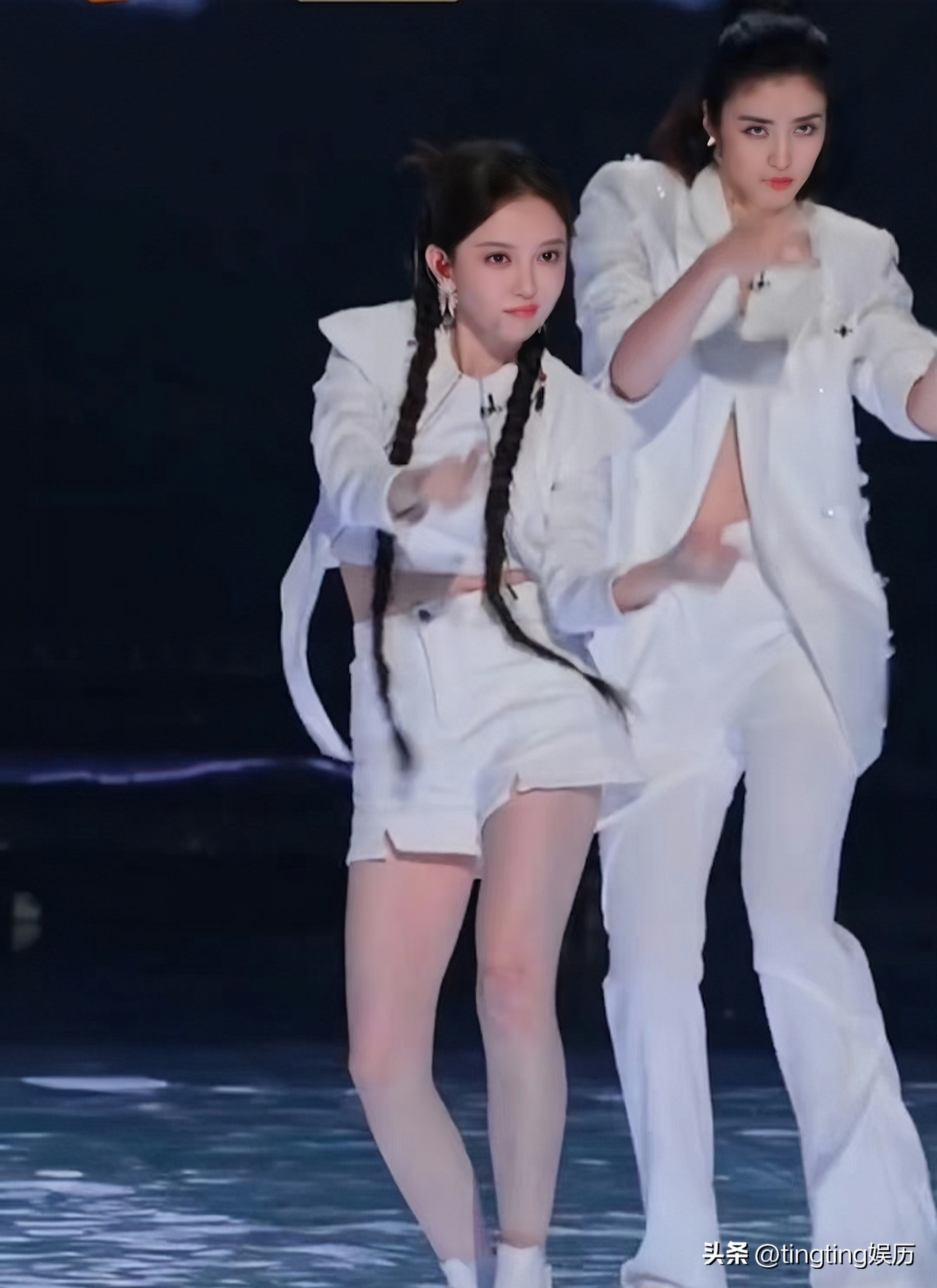 Wang Xiaomin: Owned the first pen-hold camera for singing and dancing in my life, and the ...