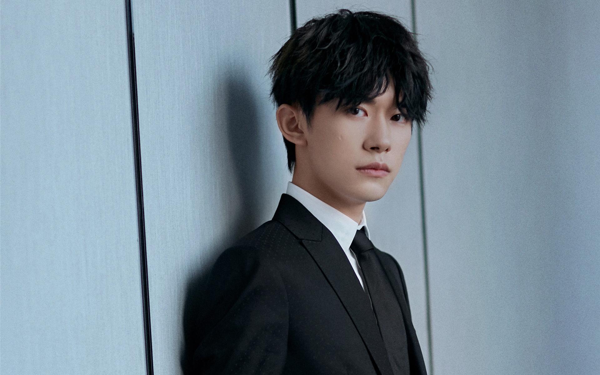 Entertainment Comments: Liu Yifei, Yi Yangqianxi, Yang Zi, Li Landi ...