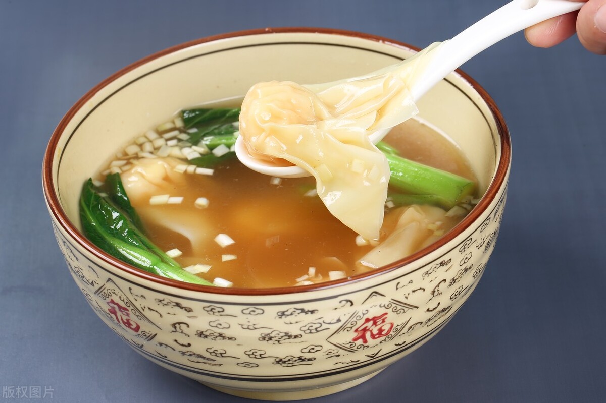 What are the fillings of wonton, a traditional delicacy in the Lingnan ...