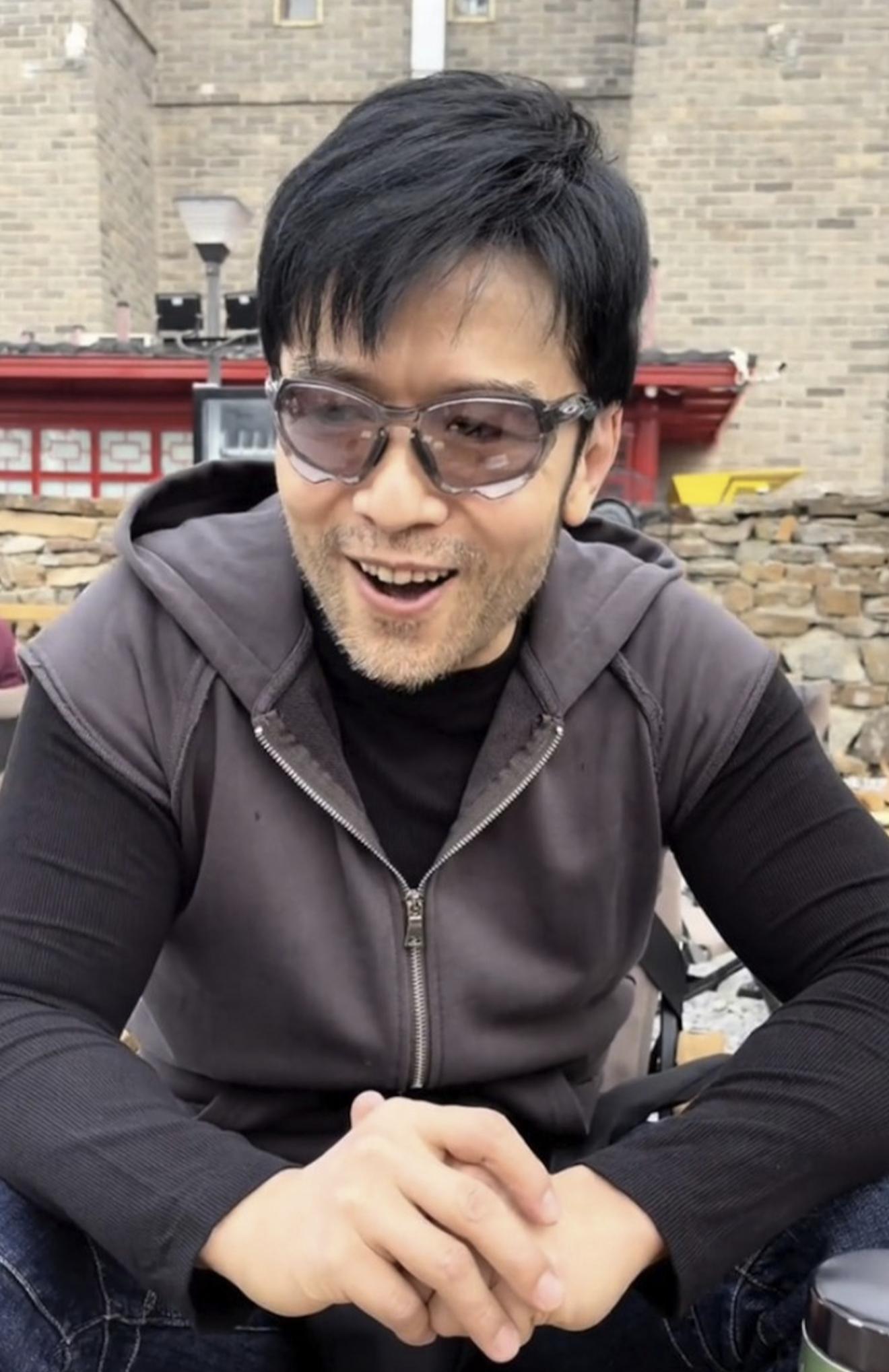 A recent photo of 53-year-old Tang Wenlong was exposed, his bearded ...