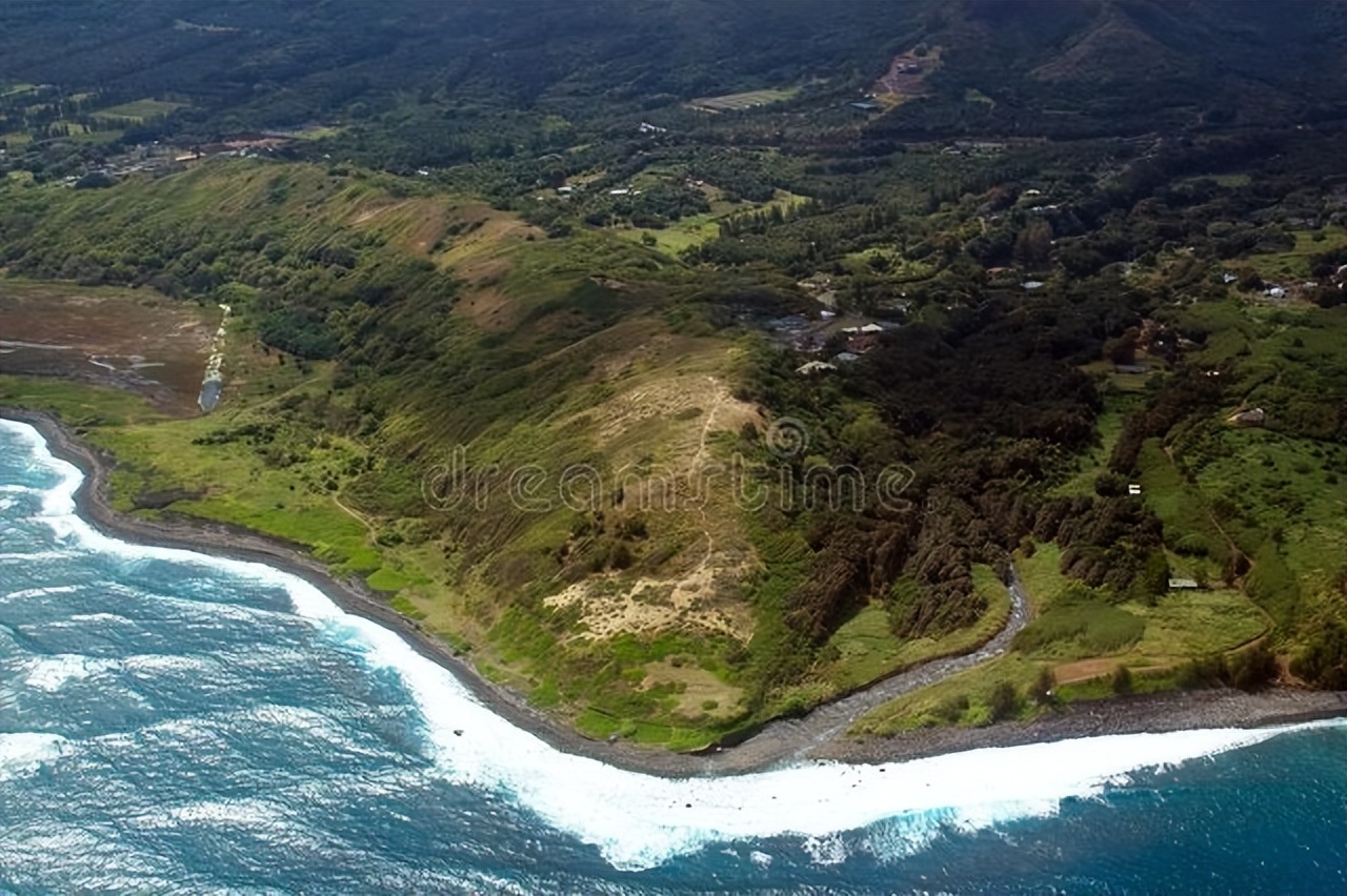 Polynesia at War: The Battle of Fire and Sea Between the Islands - iNEWS