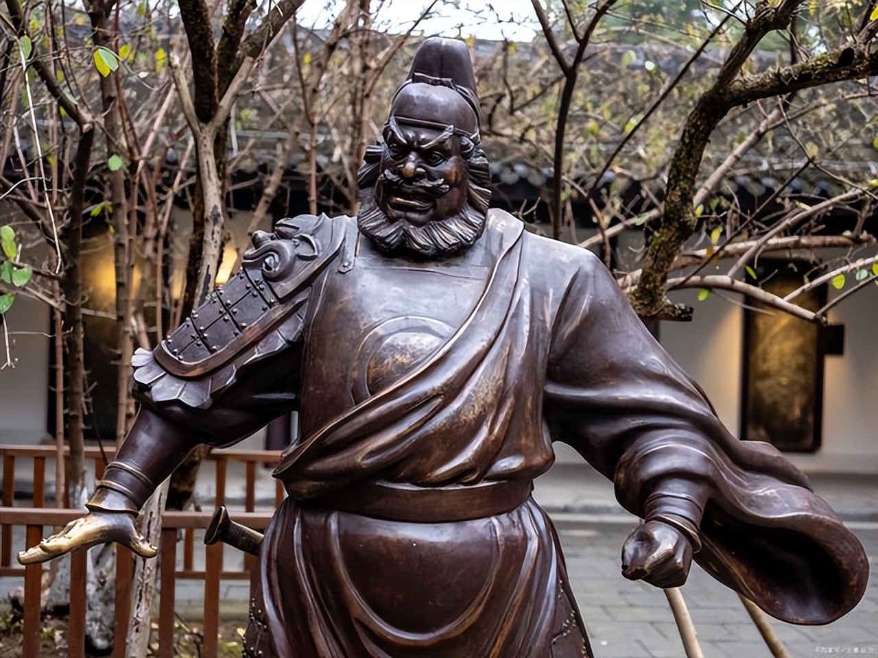 The real Zhang Fei in history is beautiful, but what do you know? - iNEWS