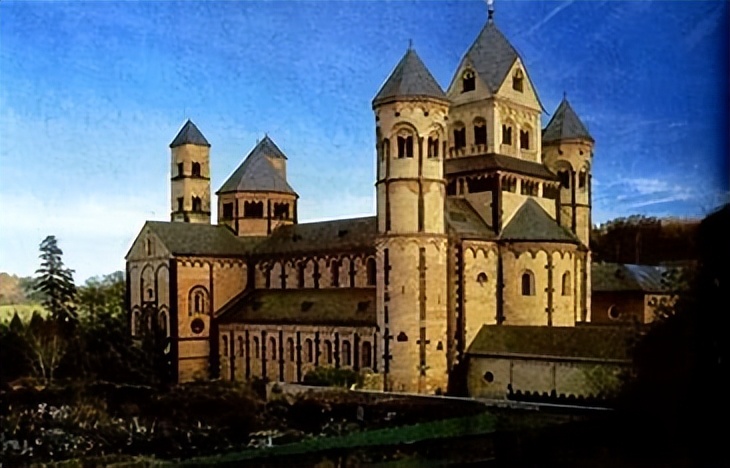 The development of Romanesque architecture in Europe, and what profound ...
