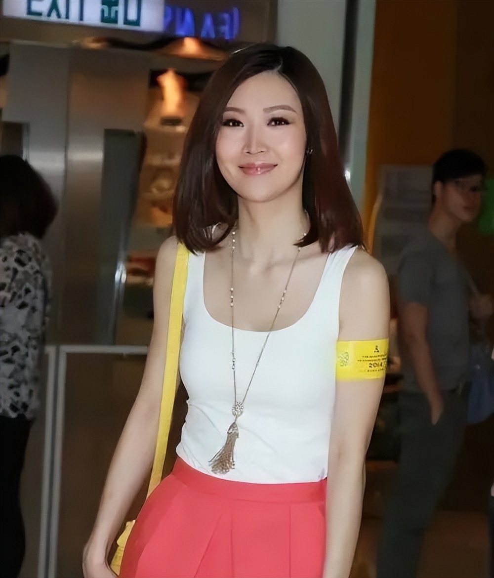 The former Hong Kong sister was deprived of love and missed entering a wealthy family for four ...