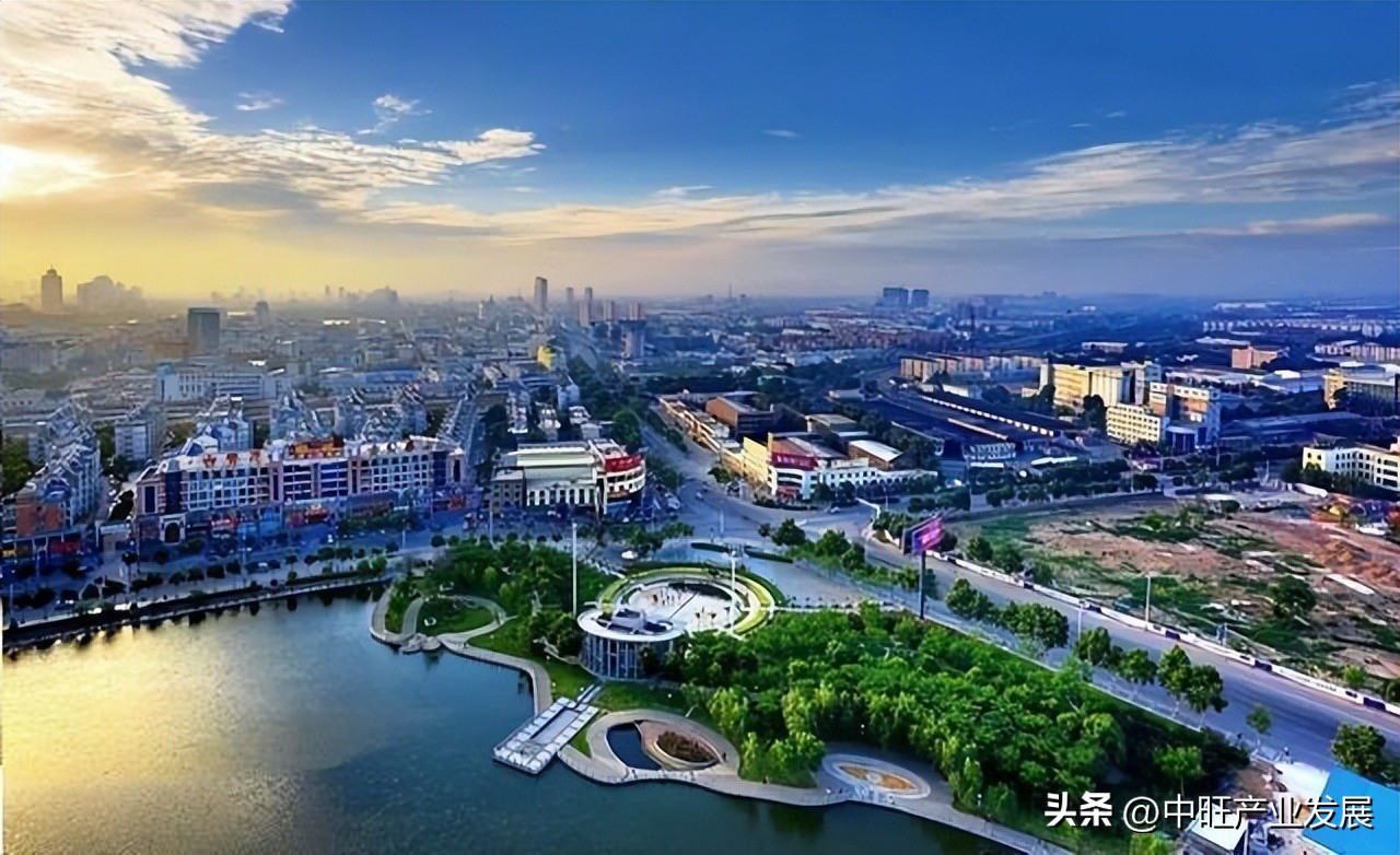 What are the advantages of developing headquarters economy in third ...