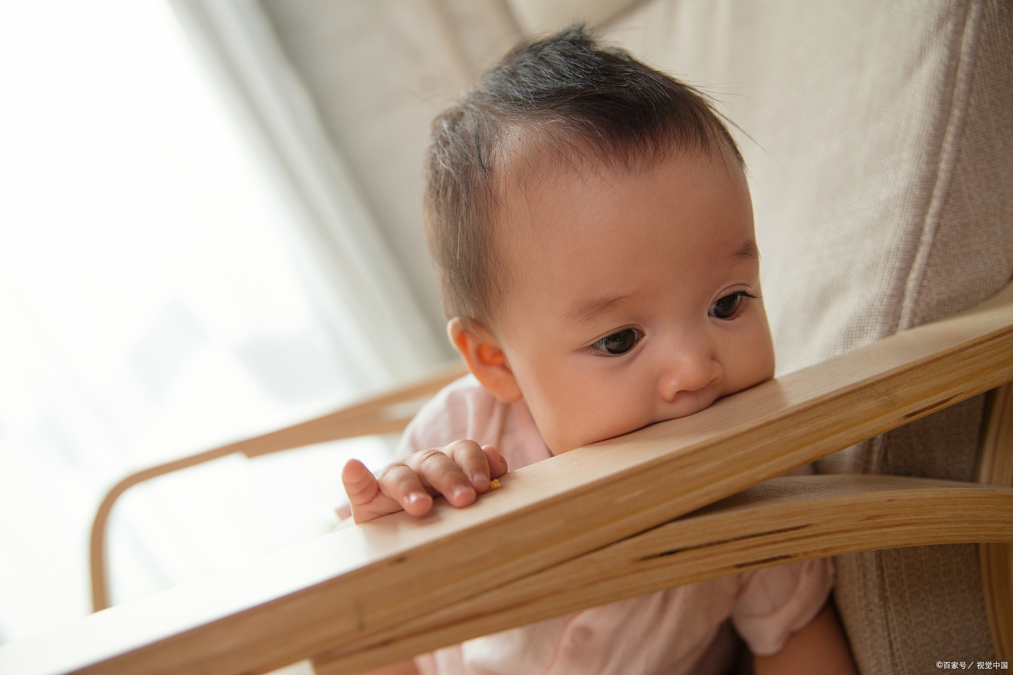 What is the time and order of the baby's teething, and is your baby ...