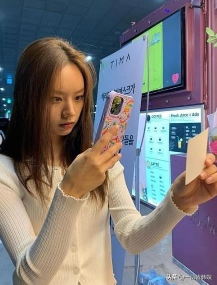 Li Huili's recent photos show pure beauty, please answer 1988 Cheng ...