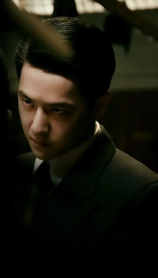 The atmosphere of the two sets of pictures of Bo Jun and Yi Xiao is a ...