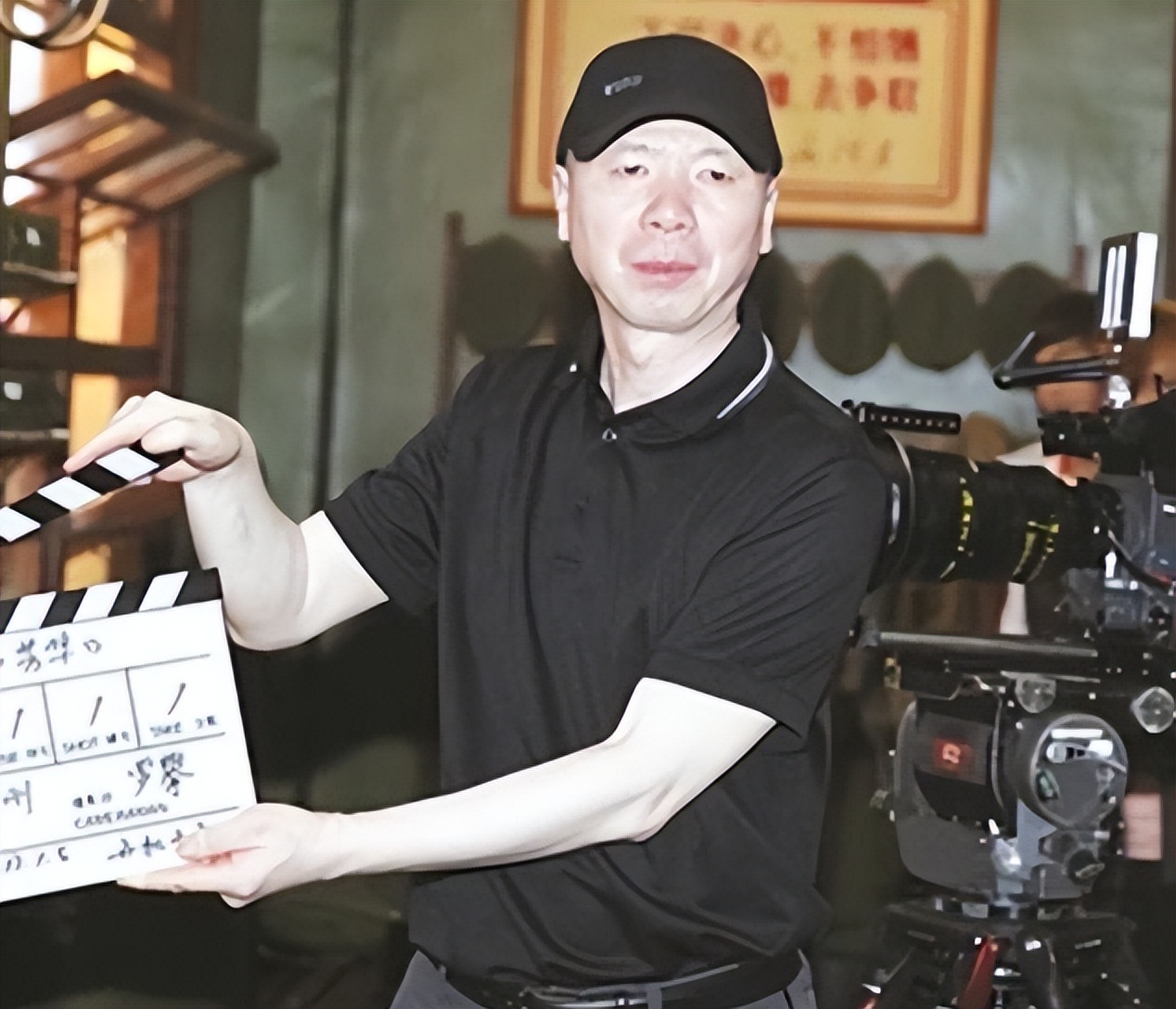 "Invincible" Feng Xiaogang has also come to today - iNEWS