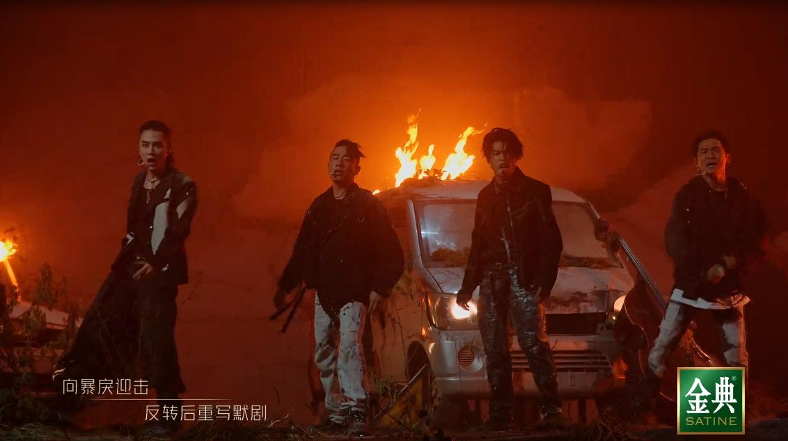 Overcoming thorns and thorns 2 four males, Zhang Zhilin's tribe won the ...