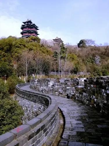 "Wei Yang Music Court" Ms. Li Hongbin's 15 San Songs - iNEWS