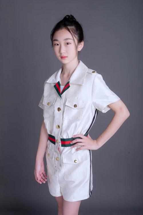 Ancient costume child star Song Moxin was nominated for the Best Child ...