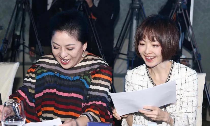 Lu Yu asked Xiang Tai, "Do you think we are like a mother and daughter ...