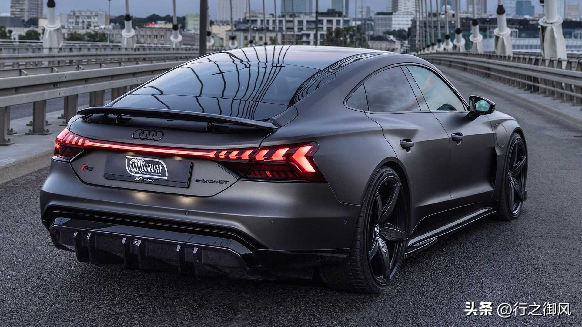 Electric wind strikes: Audi RS E-Tron GT modified version - iNEWS