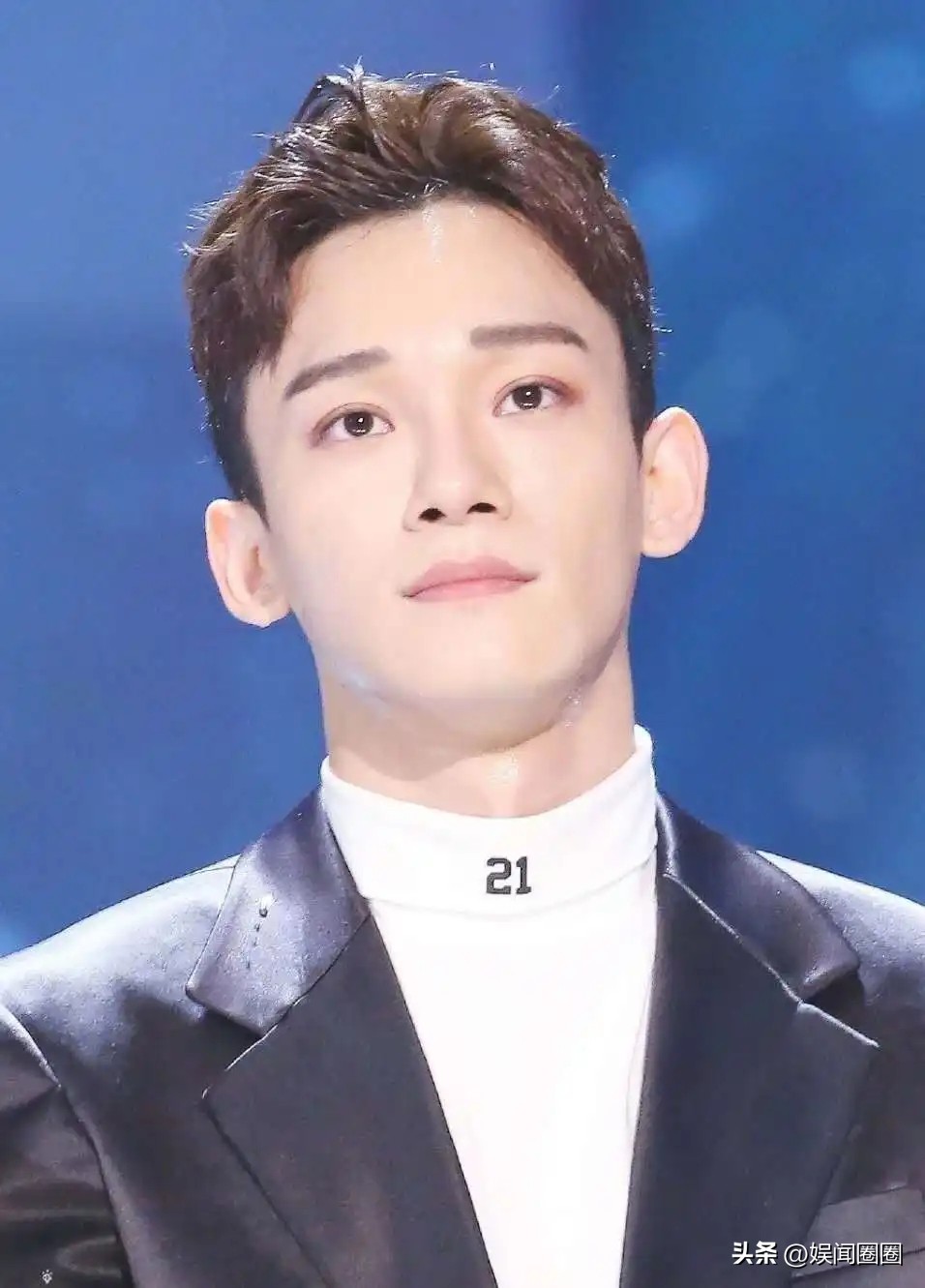 EXO's Kim Jong-dae makes a solo comeback after three years - iNEWS