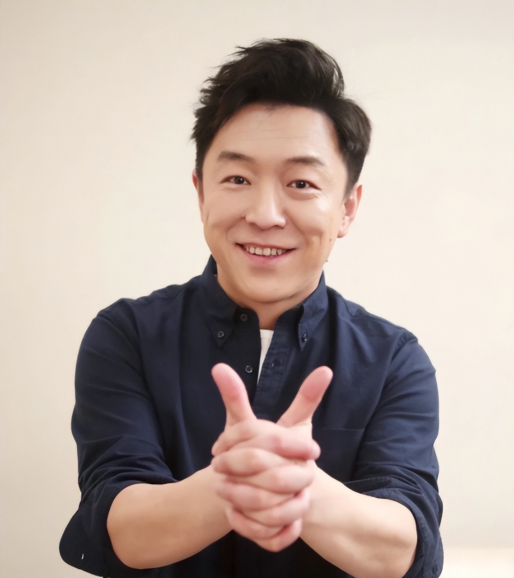 Huang Bo: After a gorgeous transformation, he finally became an actor ...