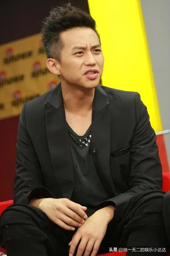 The multi-talented actor Deng Chao! - iNEWS