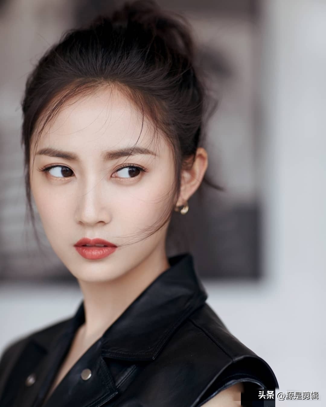 Chen Yuqi from the sweet and lovely Tuoba Di to the bright and wise Zhao Min, Qi Bao is getting ...