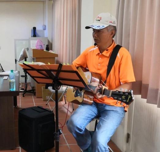 Qiu Chen, the head of the Qiuqiu Choir, died of liver cirrhosis at the ...