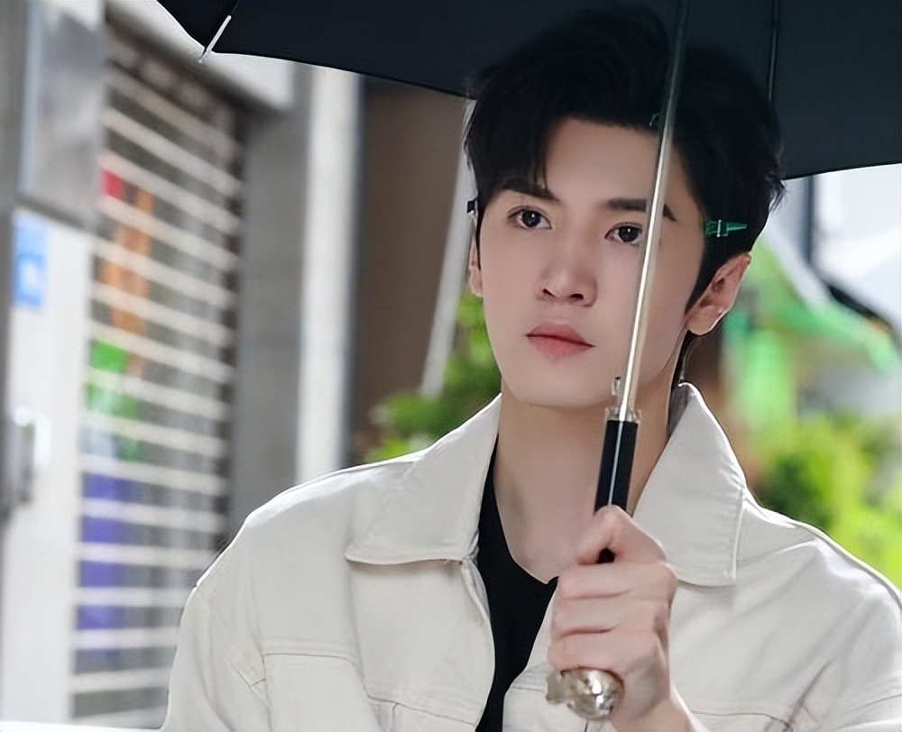 Rao Xueman's novels handpicked the male protagonist, with a versatile ...