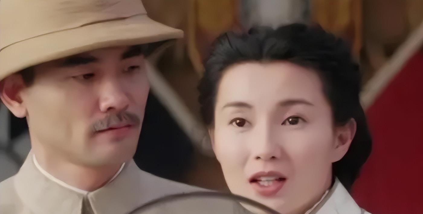 I also played "Song Qingling", and compared the version of "Ask the ...