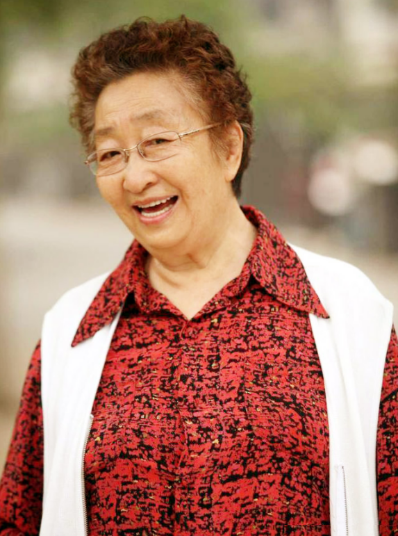 Peng Yu: Her husband died of paralysis for 8 years, her brother-in-law ...