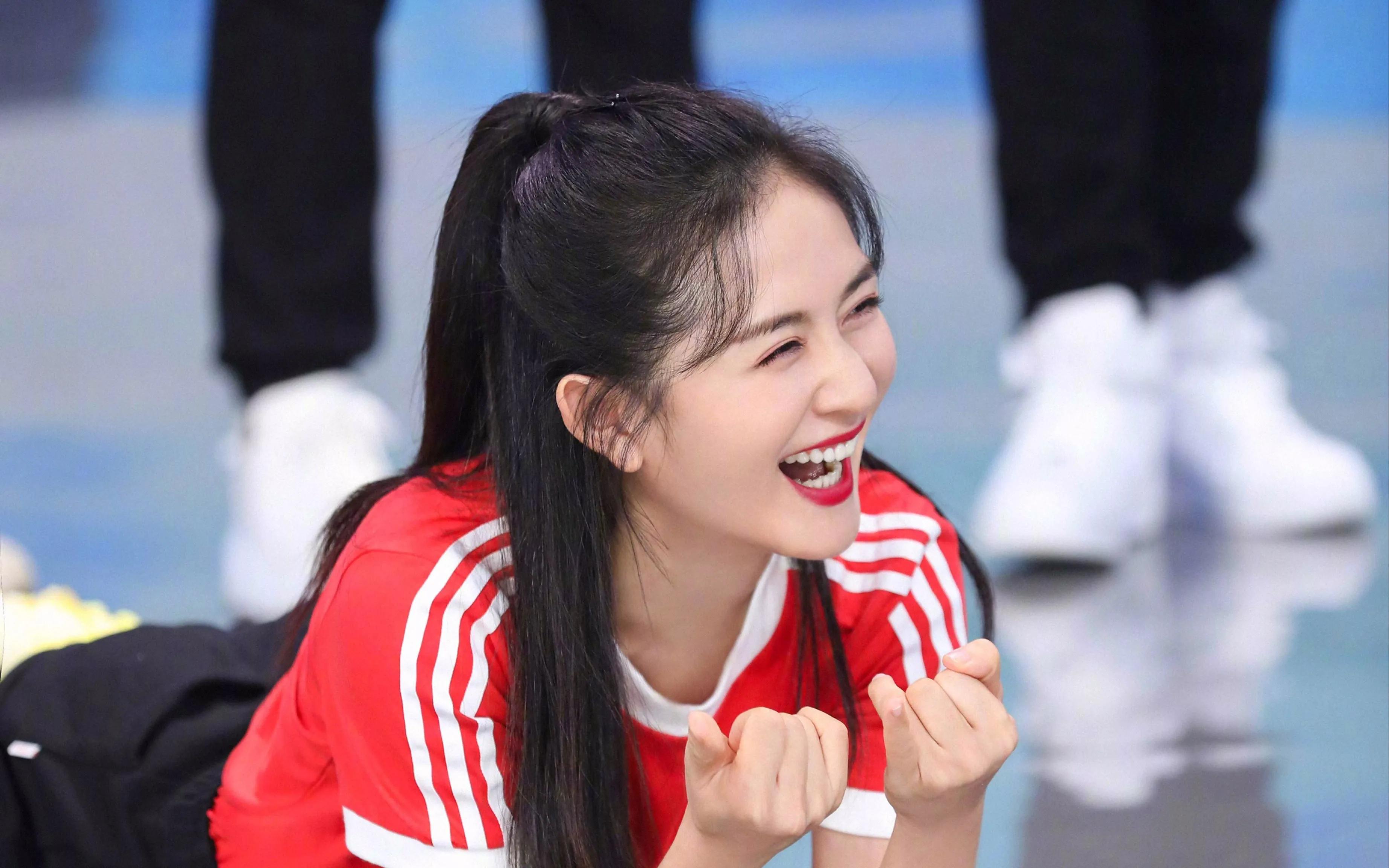 Sister Lang Xie Na: 127 million fans, what's going on with the good and bad reviews at this time ...