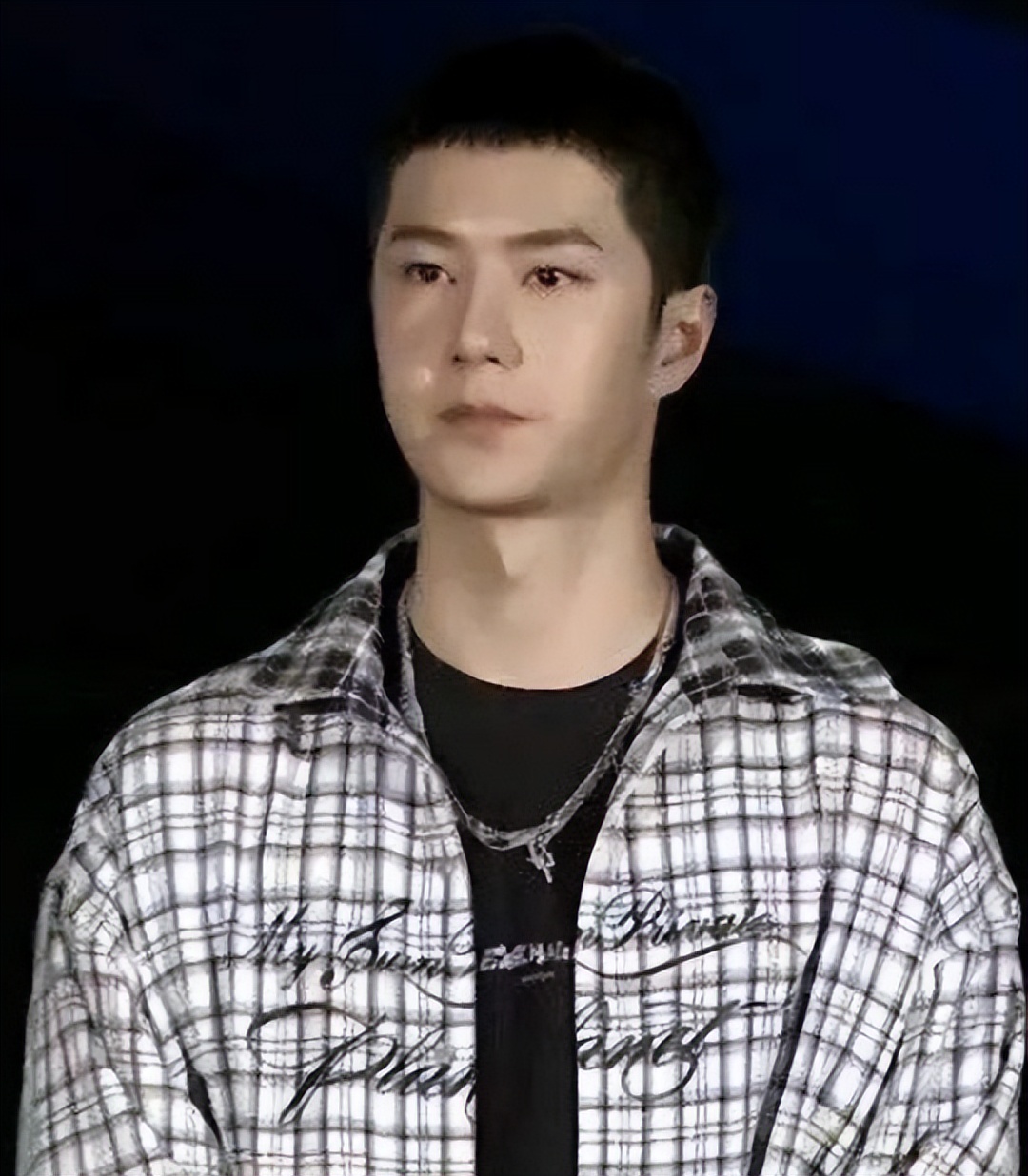 Are male celebrities handsome or not? Wang Yibo was ridiculed as "soil ...