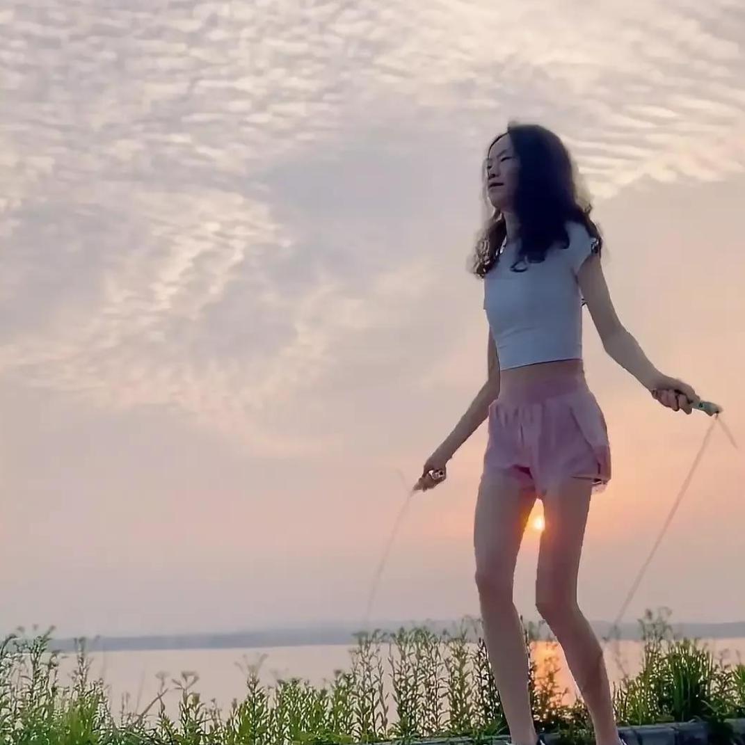 Rope skipping skills for girls, four points to jump faster - iMedia