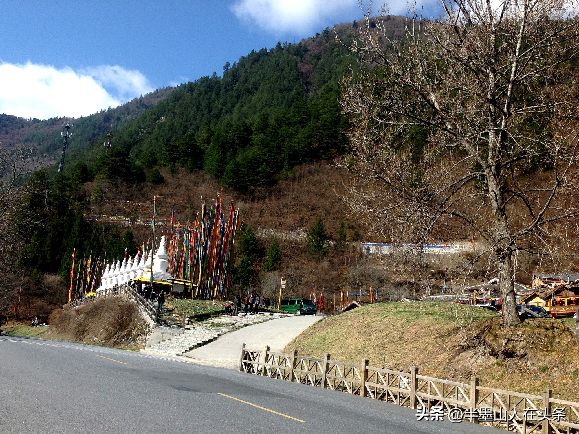 The most beautiful Jiuzhaigou, the closest to Tibetans - iMedia