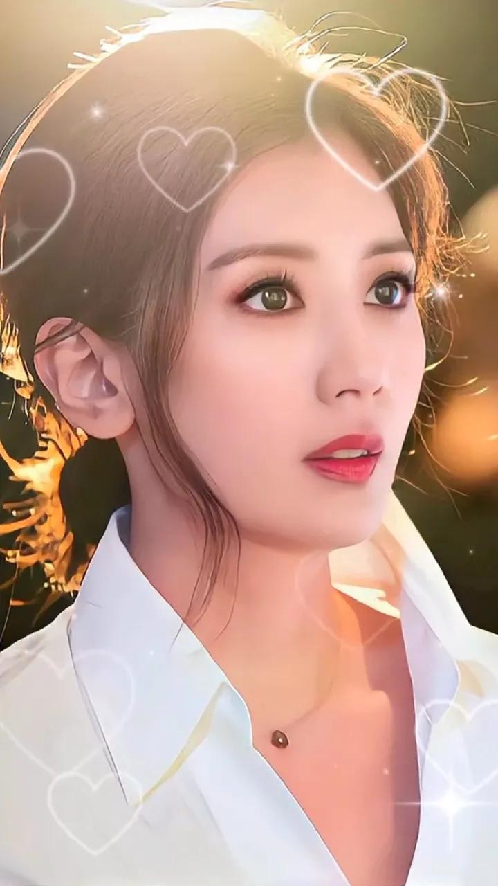 The most beautiful Zhao Min: Jia Jingwen - iNEWS