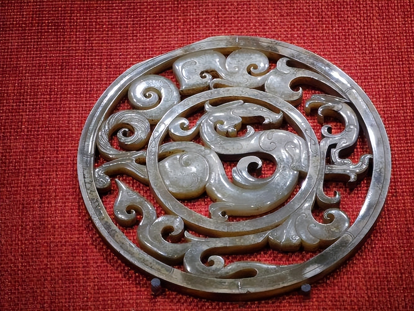 The uncle sold the jade worth tens of millions as rags, and the little ...