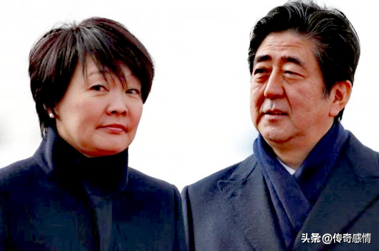 Shinzo Abe is really helpless, he can't dominate his marriage, and he ...