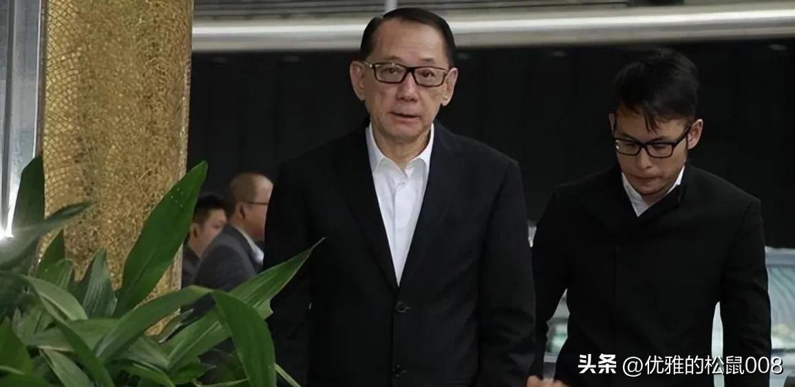 Hong Kong entertainment tycoon Yang Shoucheng: life has two ups and downs, relying on Li Ka ...