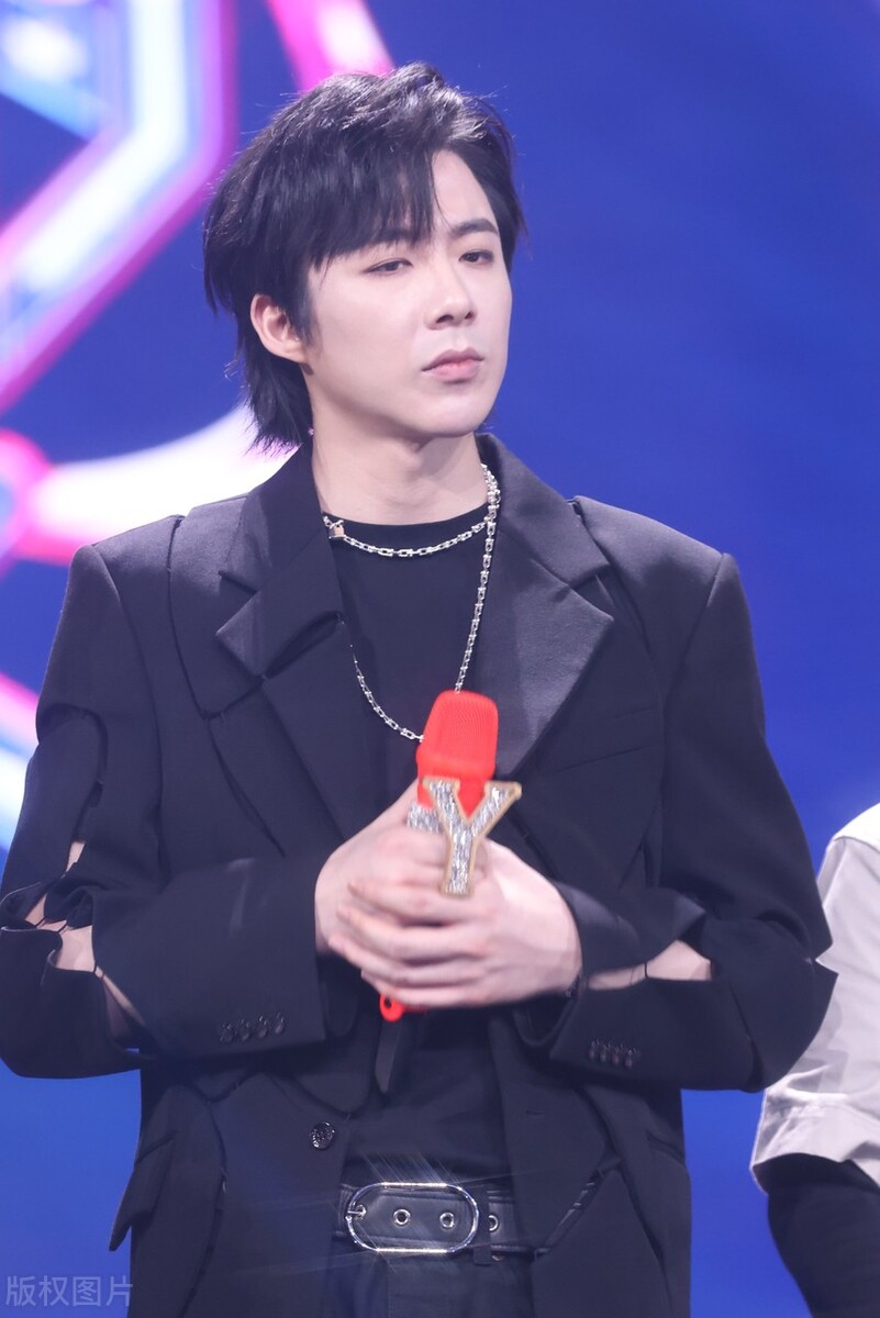 "One Thought Off the Mountain": gripping plot, superb performances by ...