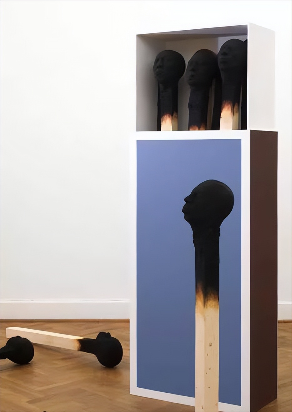 Stickman sculpture by German installation artist Wolfgang Stiller - iNEWS