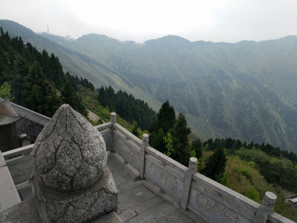 4 superb couplets with a lingering Zen taste, making people feel Zen ...