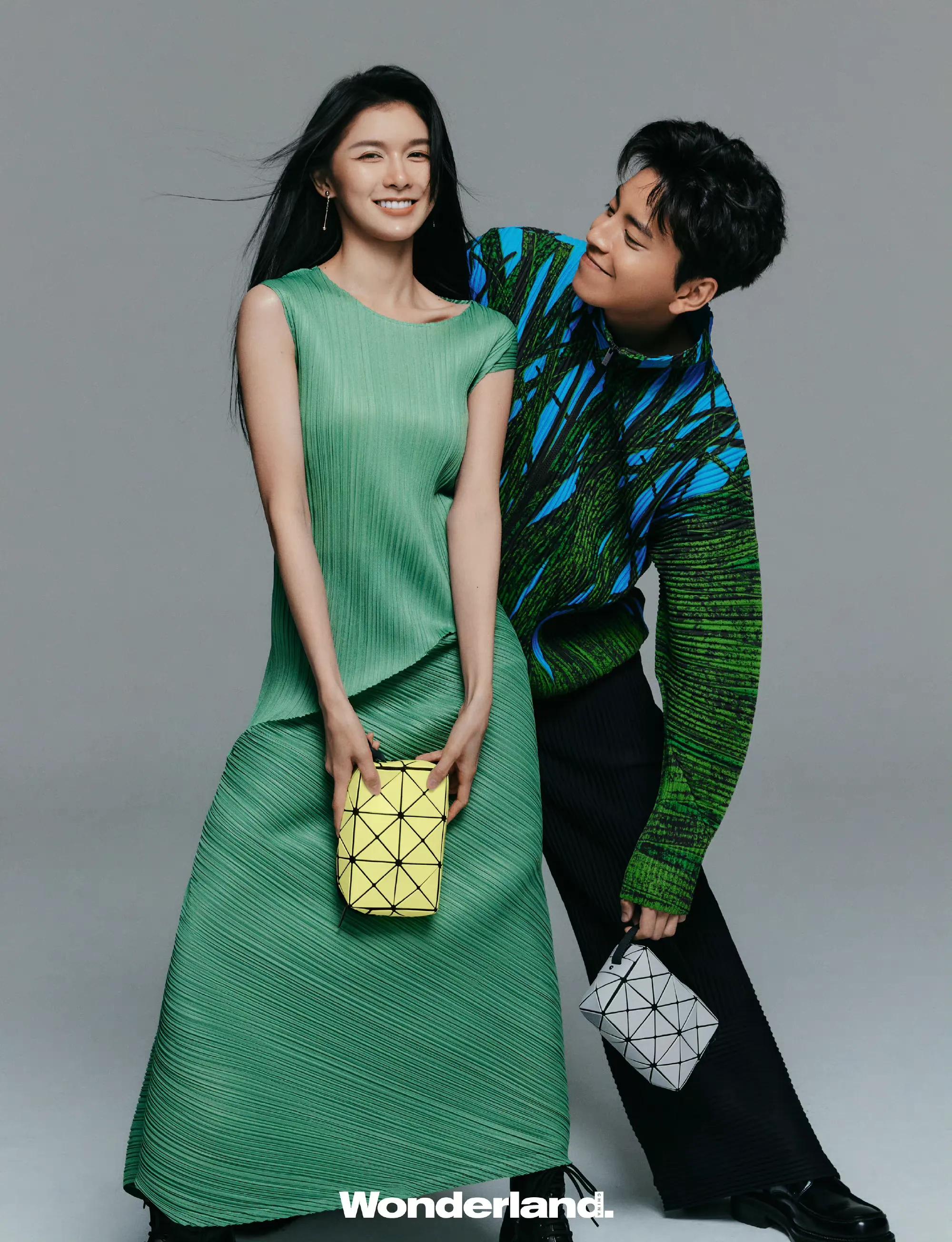 Dalu Wang and Cai Zhuoyi's couple have a large photo shoot, their eyes ...