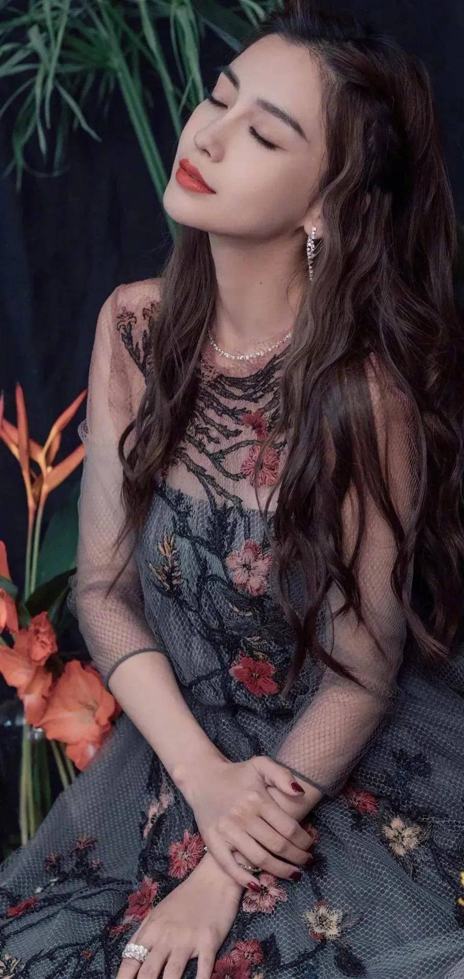 Share the beautiful picture one Angelababy Yang Ying is so beautiful ...