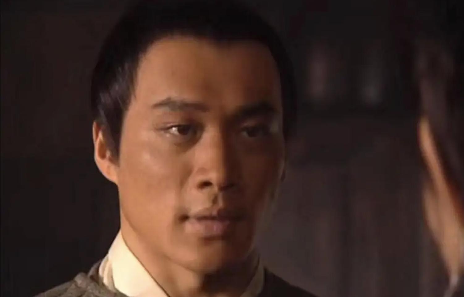 Famous actor Ding Haifeng: Without you, would I be where I am today ...