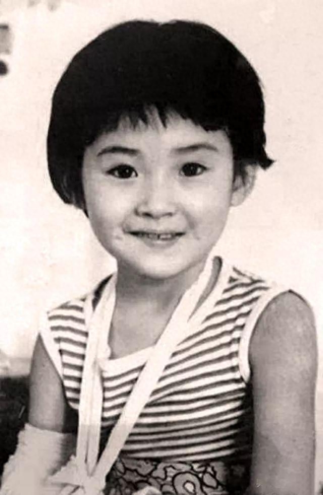 At the age of 54, her charm is still there, and it appeals to all ages ...