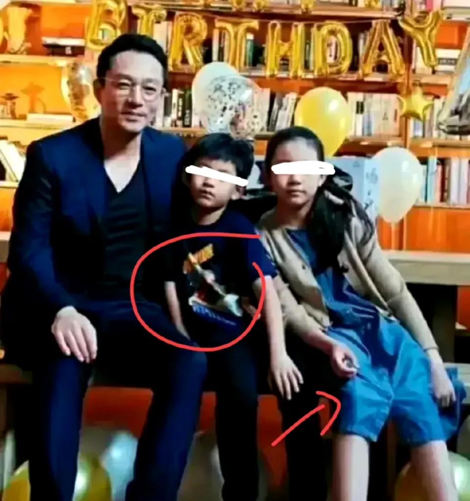 Hong Kong actress Zhuang Simin supported Wang Xiaofei and angrily ...