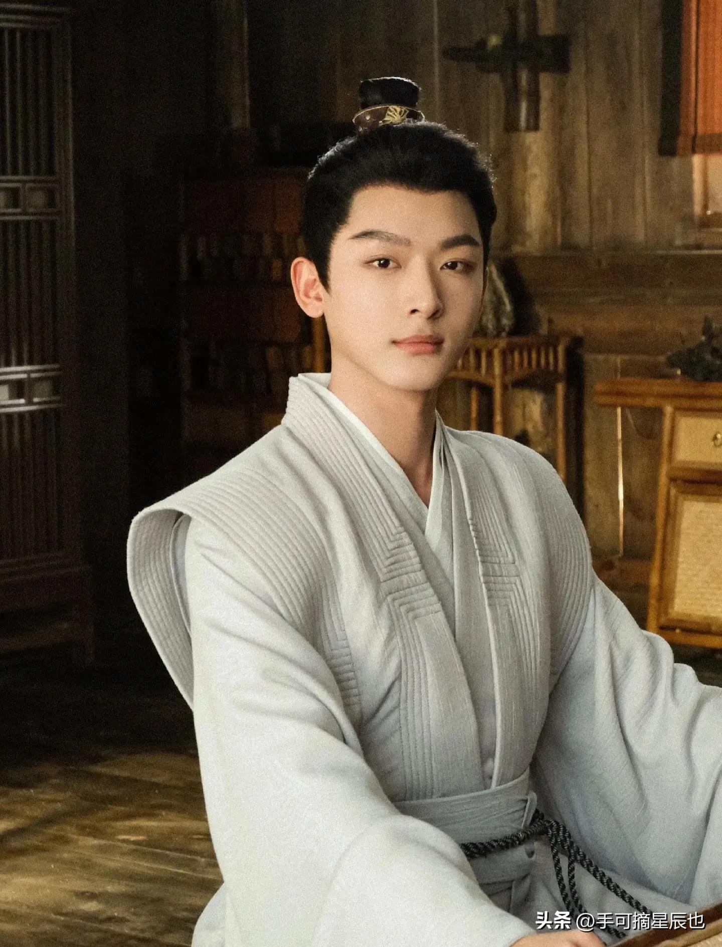 Shan Hai Jing version "Long Lovesickness" male lead, male supporting ...