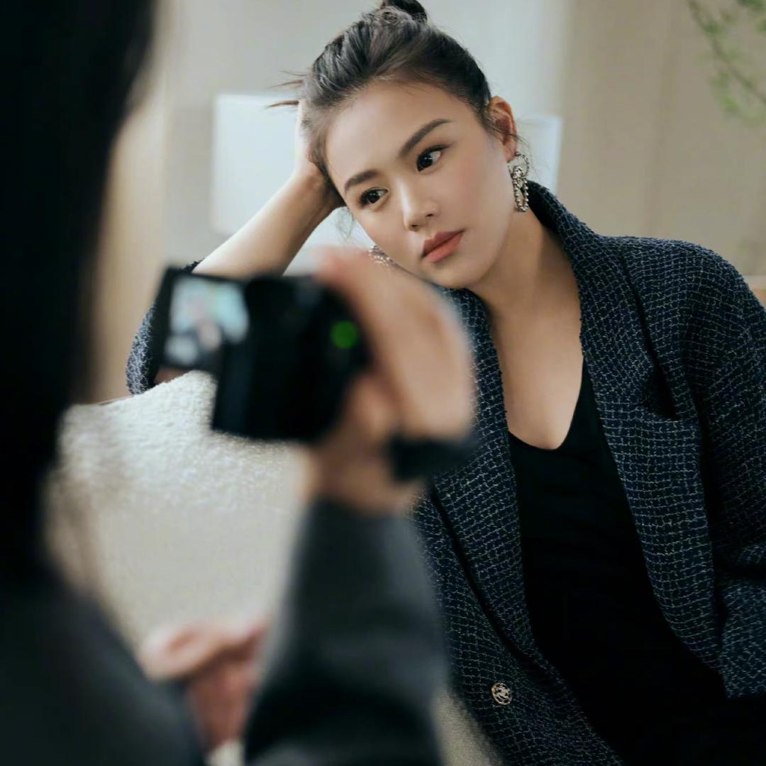 Little Gossip, Zhao Liying, Feng Shaofeng, Zhang Jiani, Wang Hedi - iNEWS