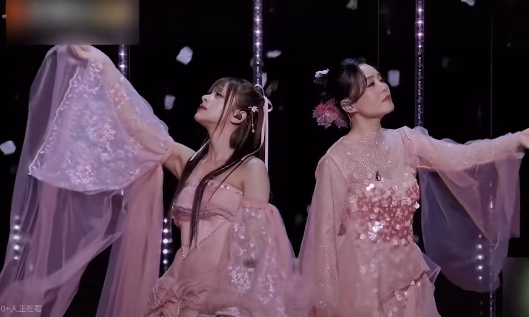 Ding Taisheng can comment on Sister Lang 4 Gong Linna & Mei Yi Liya's "Flower Sea", revealing ...